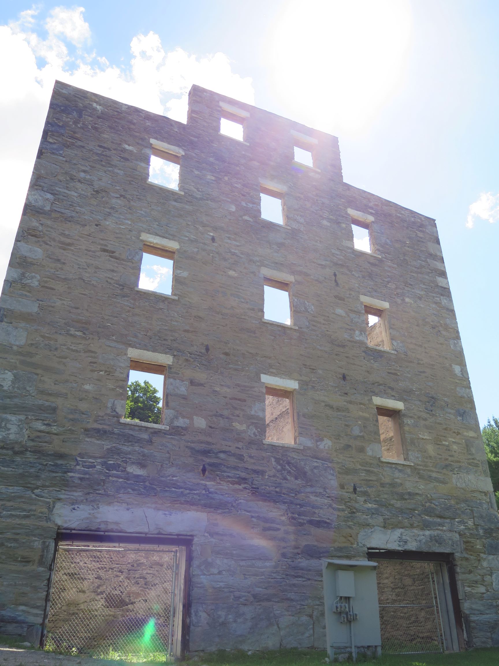 Shaker In The Can – Eclectic Mechanicals